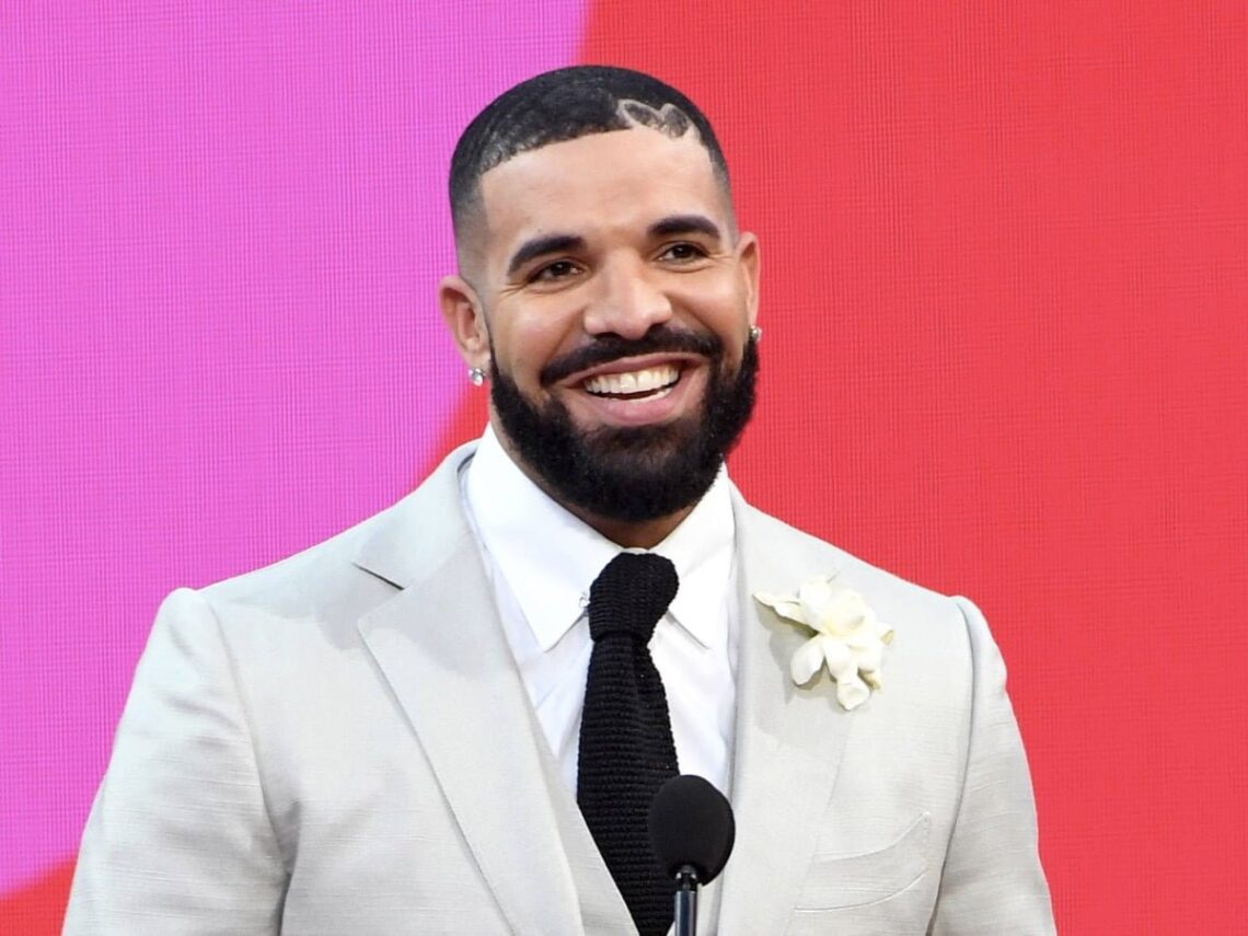 Drake Pushes "Girls Want Girls" as Next Single for Latest Album