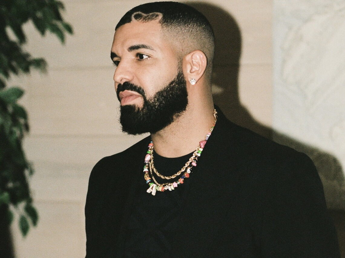 Fake Drake Appears Unstoppable in Florida